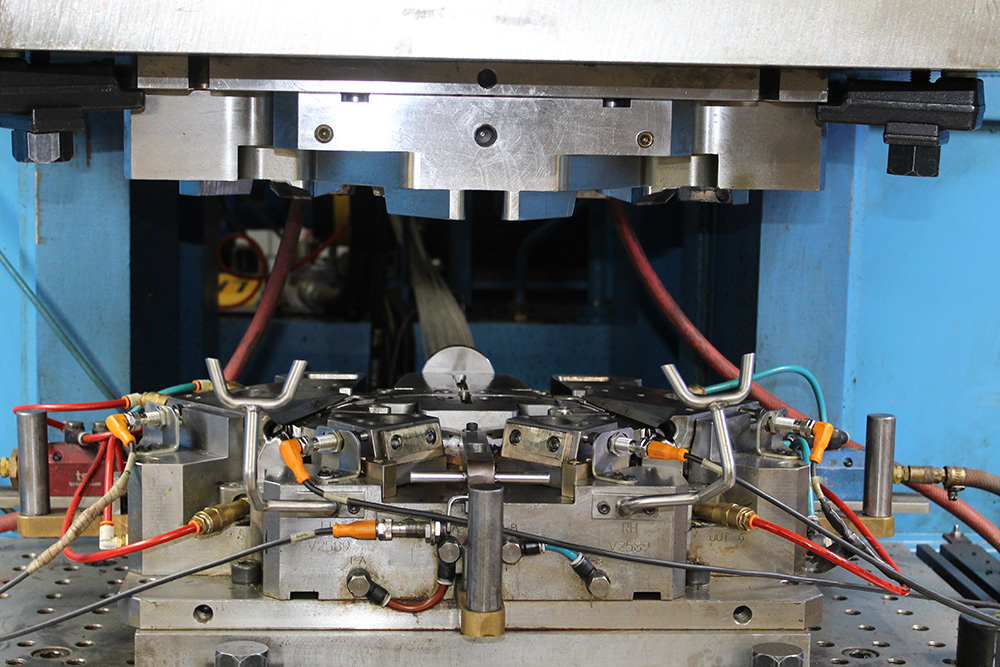 INSERT INJECTION – VINTECH INDUSTRIES